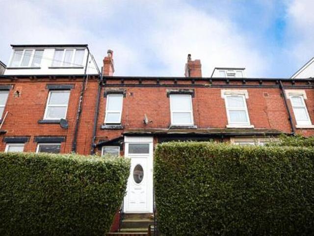 2 Bedroom Terraced House For Sale In Leeds, West Yorkshire
