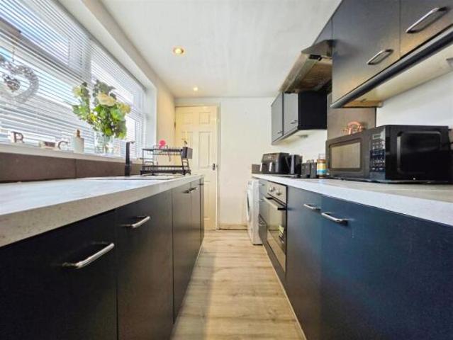 2 bedroom terraced house for sale in Leonard Street, Stoke On Trent, ST6