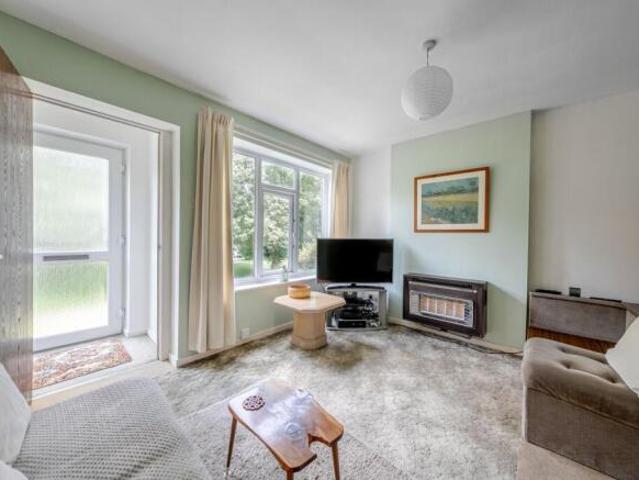 2 bedroom terraced house for sale in Lichfield Grove, Harrogate, HG3