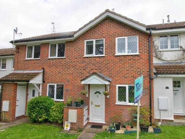 2 Bedroom Terraced House For Sale In Lightwater