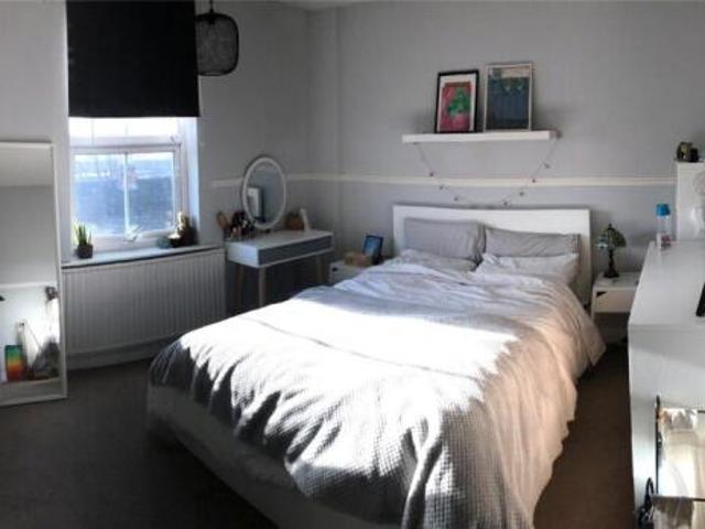 2 bedroom terraced house for sale in Lindum Avenue, LINCOLN, Lincolnshire, LN2