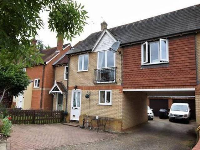 2 bedroom terraced house for sale in Lion Meadow Steeple Bumpstead CB9