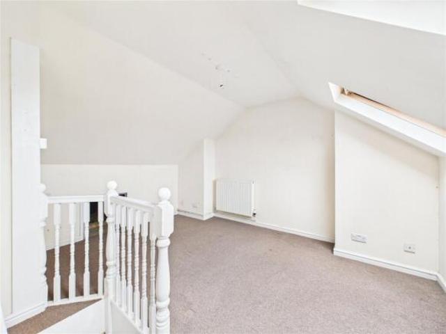 2 bedroom terraced house for sale in Luckwell Road, Bristol, BS3
