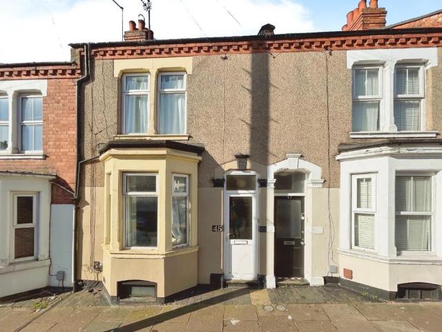 2 bedroom terraced house for sale in Monks Park Road, Abington, Northampton NN1