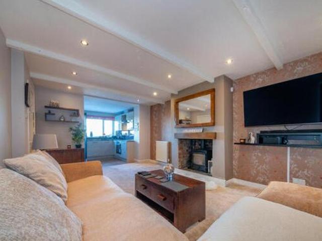 2 Bedroom Terraced House For Sale In Morley