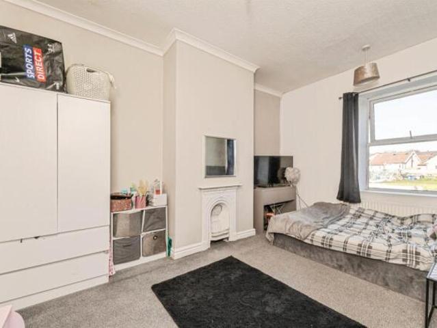 2 bedroom terraced house for sale in May Street, Huddersfield, HD4