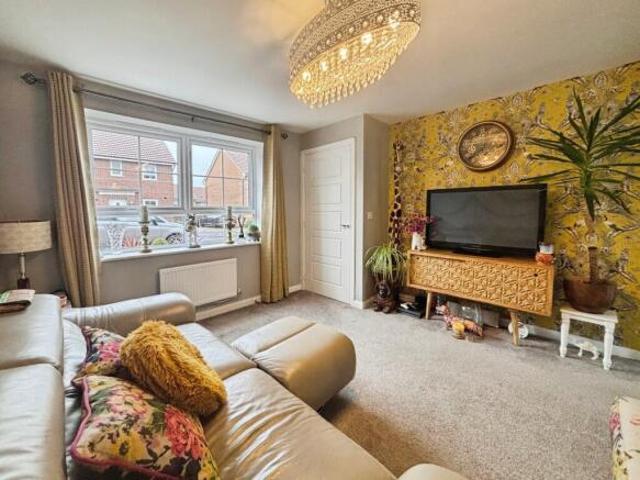 2 bedroom terraced house for sale in Magnolia Drive, Blakelaw, Newcastle upon Tyne, NE5