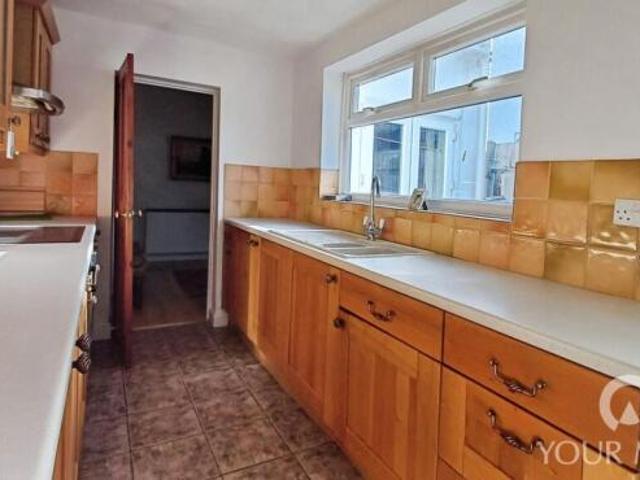 2 bedroom terraced house for sale in Main Road, Longfield, Kent, DA3