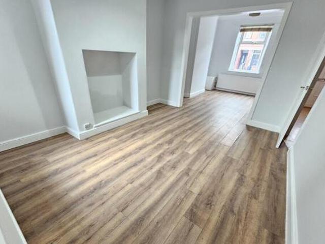 2 Bedroom Terraced House For Sale In Manchester
