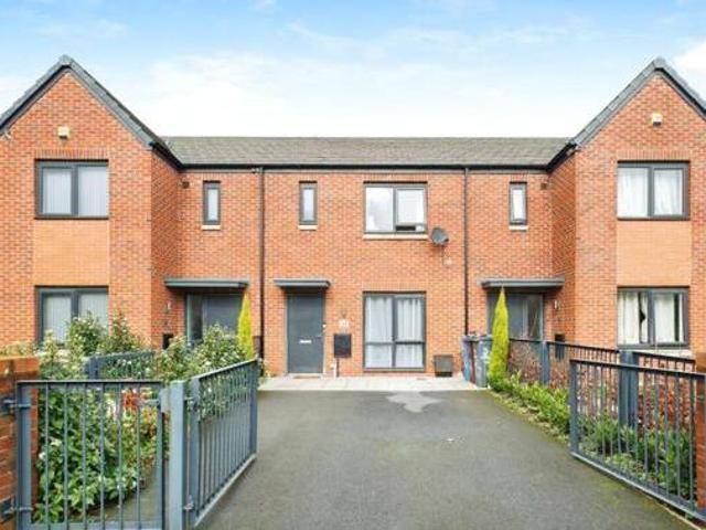 2 Bedroom Terraced House For Sale In Manchester, Greater Manchester