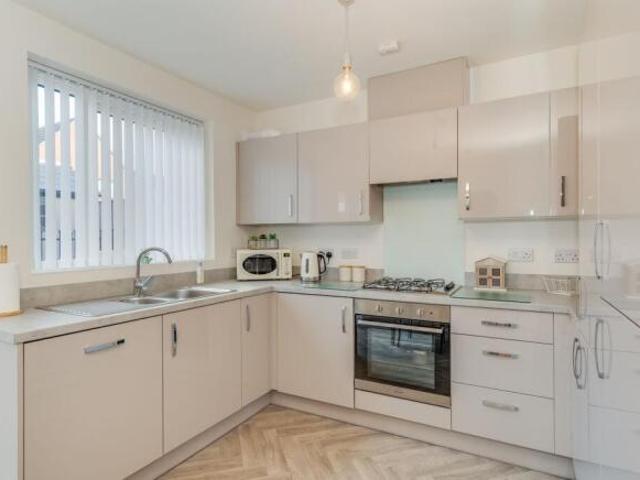 2 bedroom terraced house for sale in Manor Park Crescent, Sheffield, S2