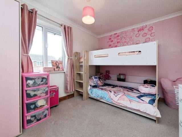 2 bedroom terraced house for sale in Maplewood Avenue, Hull, HU5