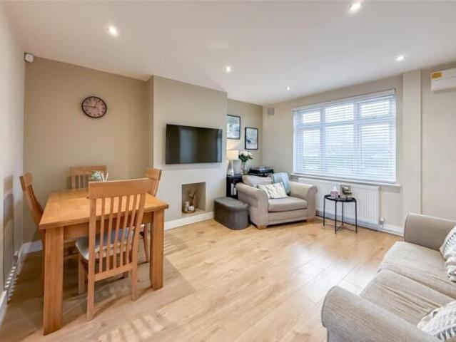 2 bedroom terraced house for sale in Marshall Avenue, St. Albans, Hertfordshire, AL3