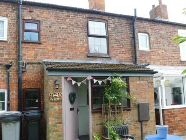 2 Bedroom Terraced House For Sale In Marshchapel