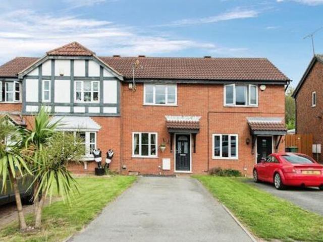 2 Bedroom Terraced House For Sale In Methley, Leeds