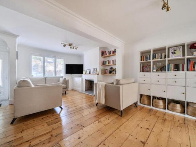 2 bedroom terraced house for sale in Methuen Street, Southampton, Hampshire, SO14
