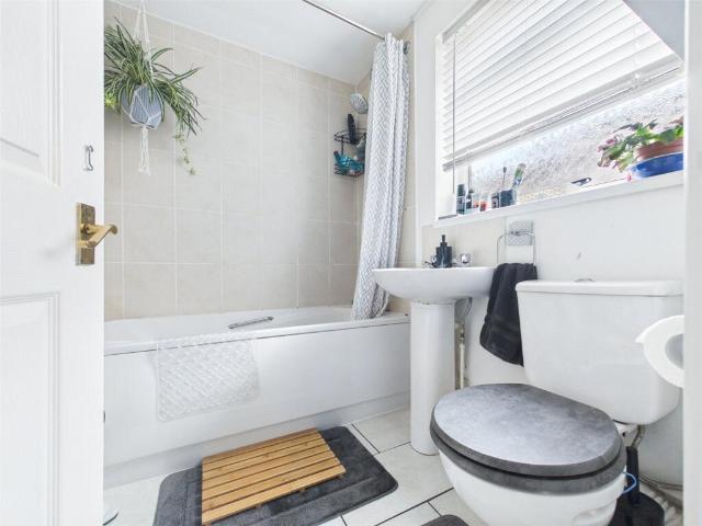 2 bedroom terraced house for sale in Melbourne Street East, Gloucester, Gloucestershire, GL1