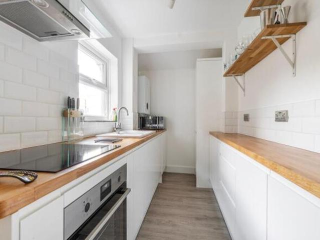 2 bedroom terraced house for sale in Melrose Road, Norwich, NR4