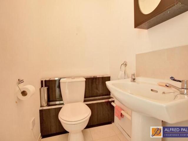 2 bedroom terraced house for sale in Mere Knolls Road, Fulwell, SR6