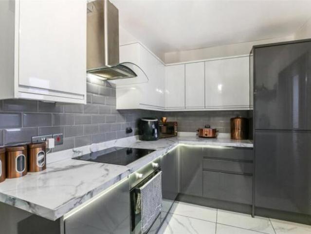 2 bedroom terraced house for sale in Merrylees Road, Blantyre, Glasgow, South Lanarkshire, G72