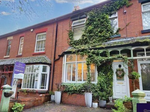 2 Bedroom Terraced House For Sale In Middleton, Manchester