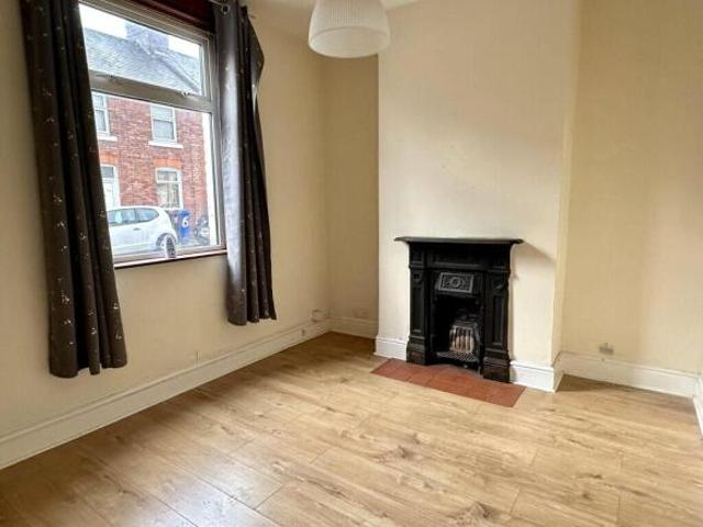 2 bedroom terraced house for sale in Midland Street, Sheffield, S1