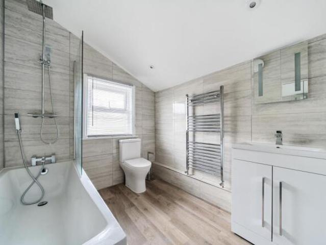 2 bedroom terraced house for sale in Mill Street, West Oxford City, OX2