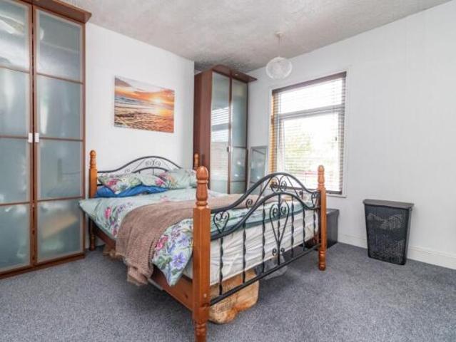 2 bedroom terraced house for sale in Milligan Road, Leicester, LE2