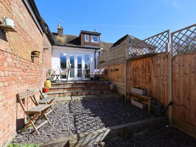 2 bedroom terraced house for sale in Noahs Ark, Kemsing, Sevenoaks, TN15