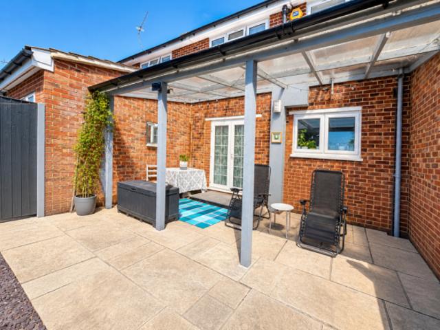 2 bedroom terraced house for sale in Norway Drive, Slough, SL2