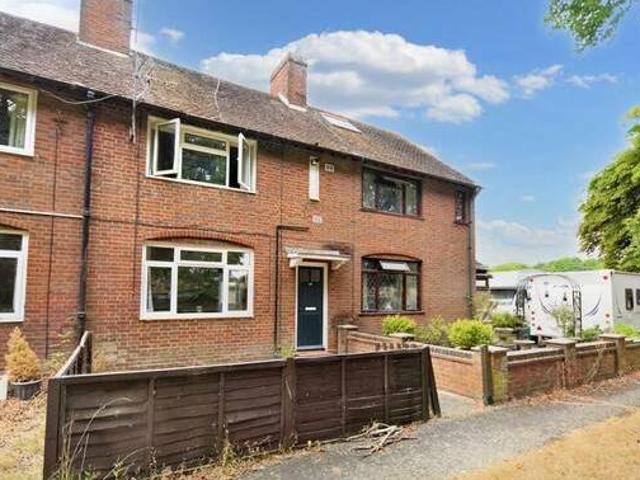2 bedroom terraced house for sale in North Drive Harwell Didcot Oxfordshire OX11