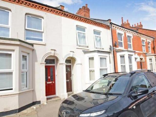 2 Bedroom Terraced House For Sale In Northampton