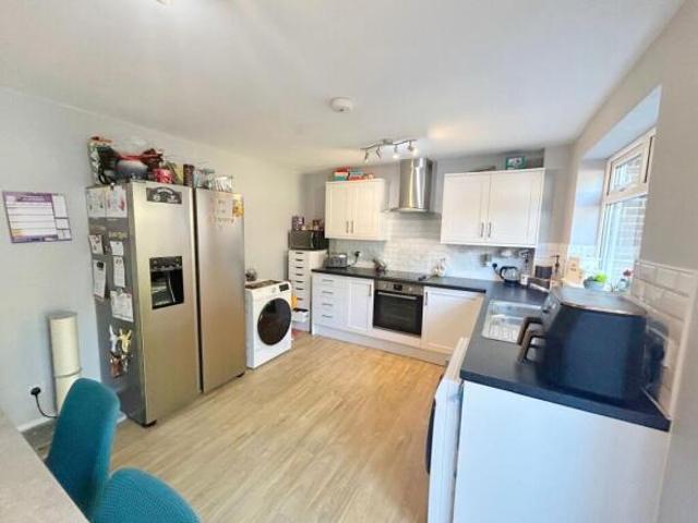 2 bedroom terraced house for sale in Northdale Close, Kempston, MK42