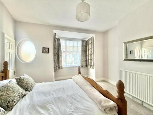 2 bedroom terraced house for sale in Northiam Road, Eastbourne, BN21