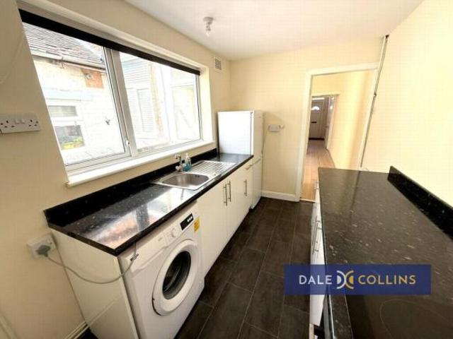 2 bedroom terraced house for sale in Neville Street, Oakhill, ST4