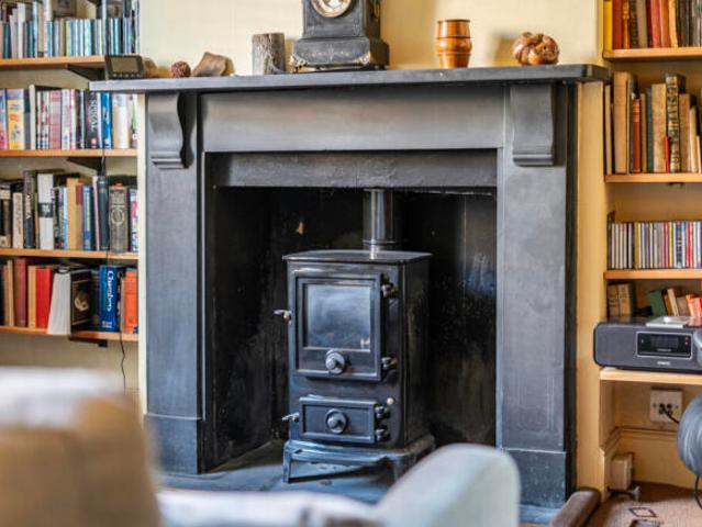 2 bedroom terraced house for sale in New Road, Reading, Berkshire, RG1
