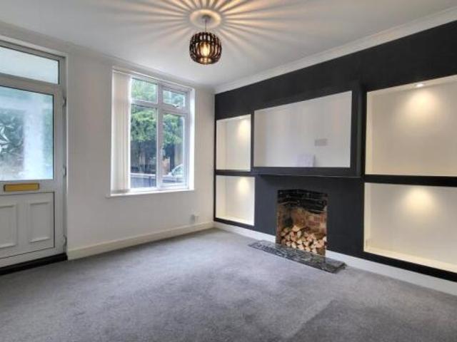 2 bedroom terraced house for sale in New Road, Woodston, Peterborough, PE2