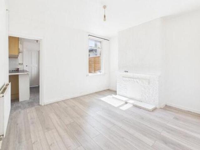2 bedroom terraced house for sale in New Street, Gloucester, Gloucestershire, GL1