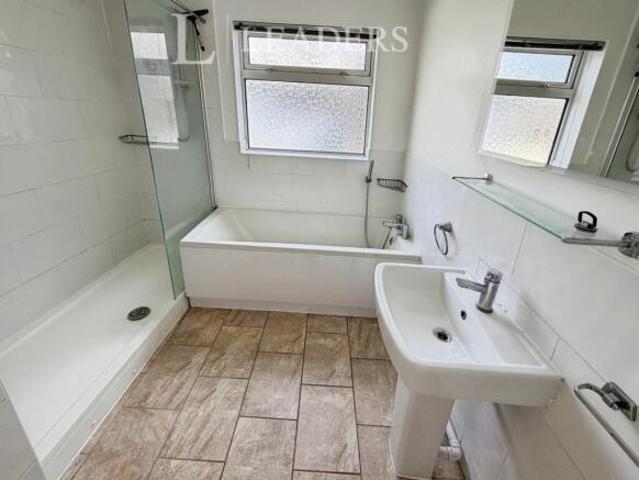 2 bedroom terraced house for sale in Newcomen Road, Portsmouth, PO2
