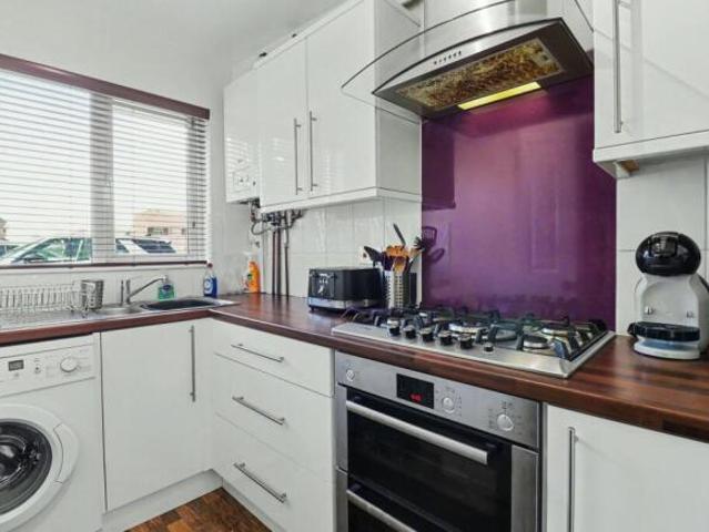 2 bedroom terraced house for sale in Newbridge, Netley Abbey, SO31