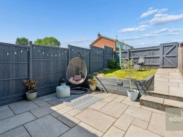 2 bedroom terraced house for sale in Newbury Avenue, Maidstone, ME16