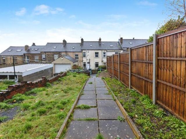 2 bedroom terraced house for sale in Newland Avenue, Huddersfield, HD2