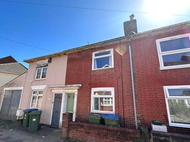 2 Bedroom Terraced House For Sale In Southampton