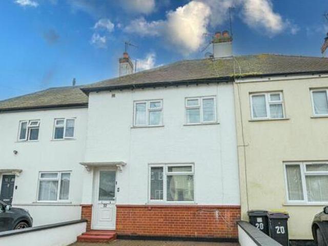 2 Bedroom Terraced House For Sale In Southend on sea, Essex