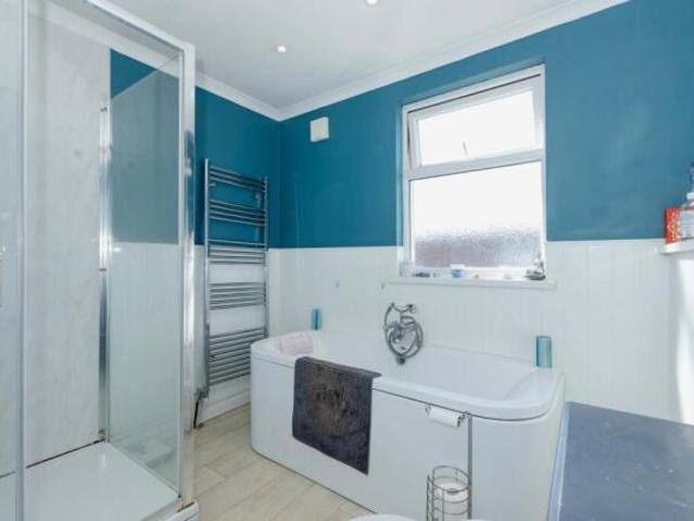 2 bedroom terraced house for sale in Southfield Road, Worthing, BN14