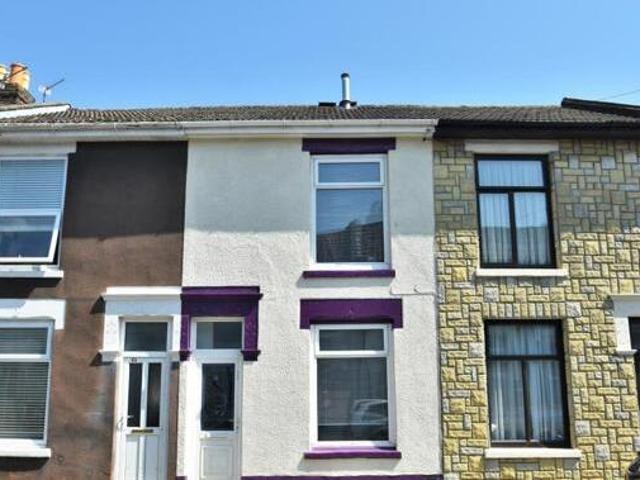 2 Bedroom Terraced House For Sale In Southsea