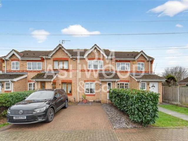 2 bedroom terraced house for sale in Sovereign Road, Barking, IG11