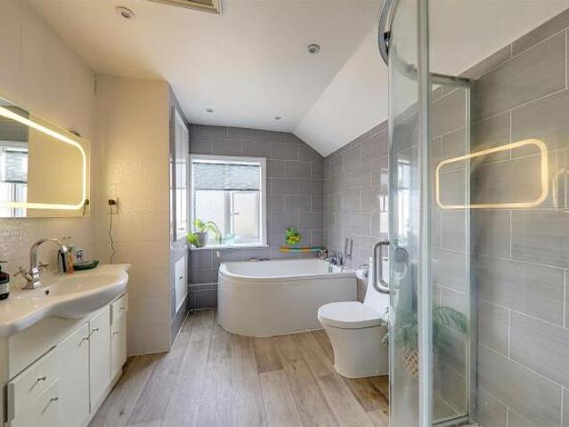 2 bedroom terraced house for sale in Sompting Road, Worthing, BN14