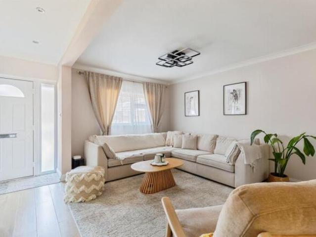 2 bedroom terraced house for sale in Salcombe Close, Coventry, CV3