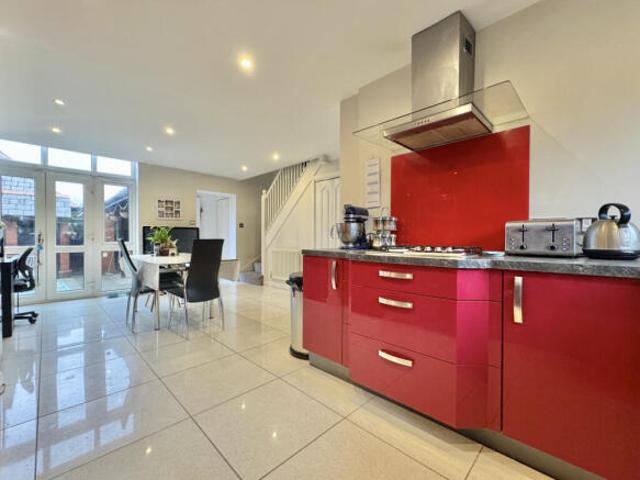 2 bedroom town house for sale in Salford, Quays, Greater Manchester, M50